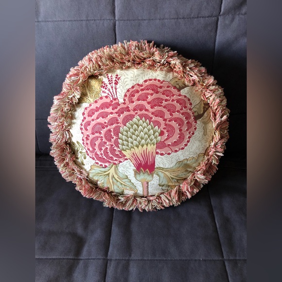 Rose Tree | Bedding | Shabby Chic Circle Pillow Floral Plaid | Poshmark